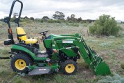 Howard Australia Loaders